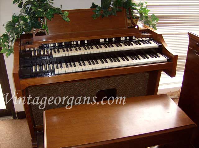 Vintage Hammond Church Organs - Hammond A-100, 122 Style Leslie